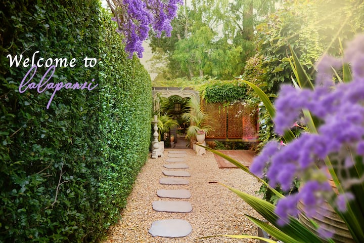 Luxury Garden Cottage Retreat - Romantic & Restful - Gordon