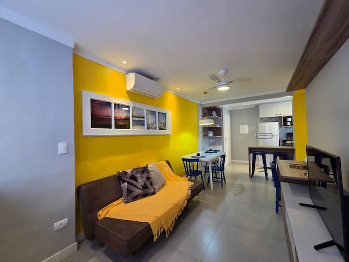 Apê Maravilhoso / Cama Queen /  5 Min Da Praia. - Santos