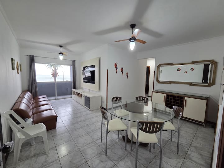 Oceanfront Apartment. - Caraguatatuba
