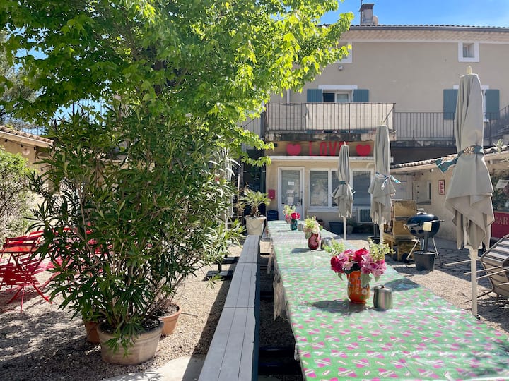 Gites De Charme 19 Couchages 7 Chambres Piscines - Pernes-les-Fontaines