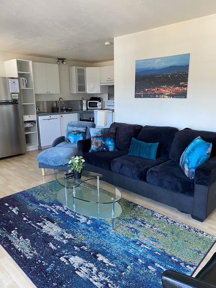 Apt 5 Hood River Suites Downtown 1b&1b Cascade/7th - White Salmon, WA