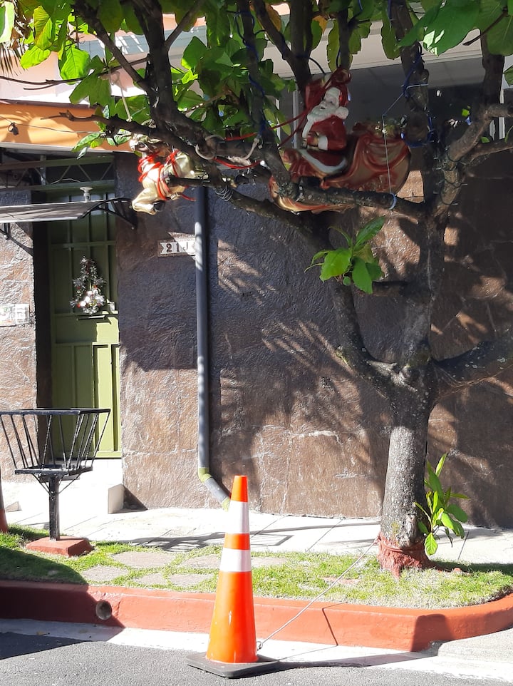 Apartamento Independiente En Sta. Tecla, Merliot - エルサルバドル