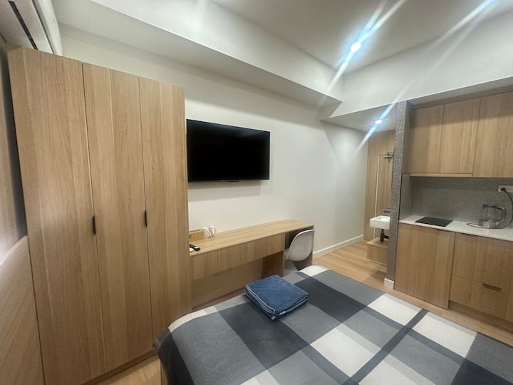 Modern Studio Sydney 106 - Willoughby