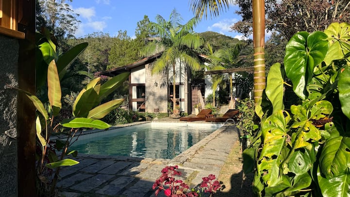 Pesca,sauna,forno Pizza,queda D'água,vôlei, Futebo - Nova Friburgo