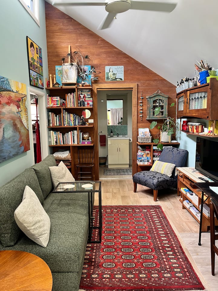 Self-contained Bungalow At The Junction, Newcastle - Newcastle