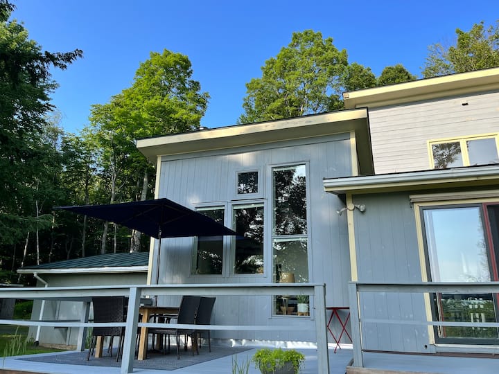 Stunning Views Near Stowe / Private Mountain Home - Waterbury Village Historic District