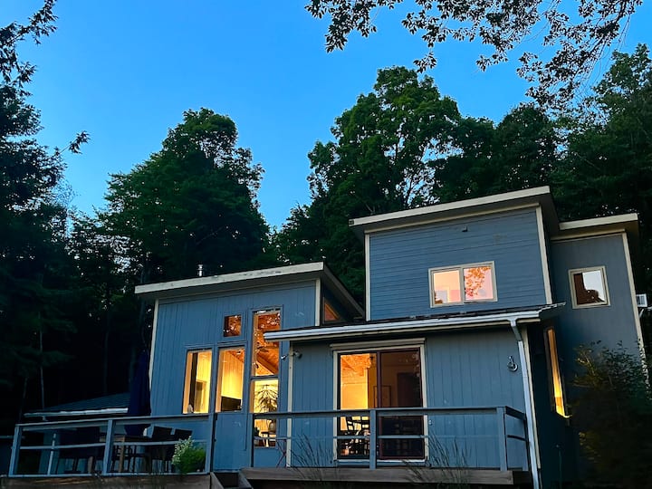 Stunning Views Near Stowe / Private Mountain Home - Waterbury Village Historic District