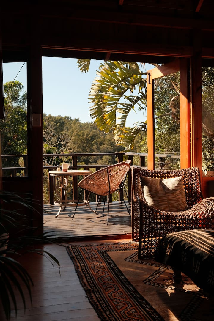 Lodge In The Heart Of The Wilderness Forest - Wilderness