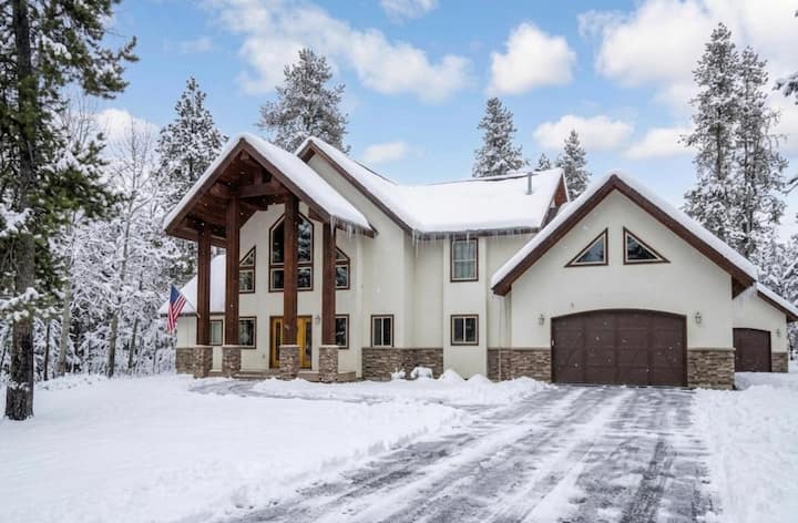 Lux Cabin, Hot Tub, Fire Pit, Bbq, Nice Yard - Donnelly, ID