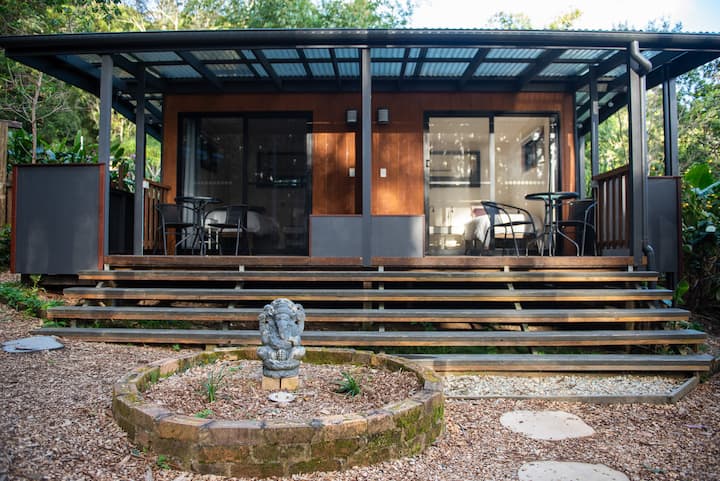 Sanctuary Burringbar
Cabin 1 - Uki