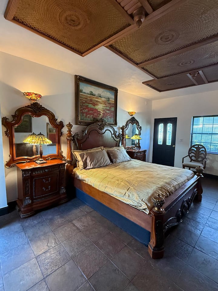 Miami Coconut Grove Extravagant Luxe Guest Suite - Pinecrest, FL