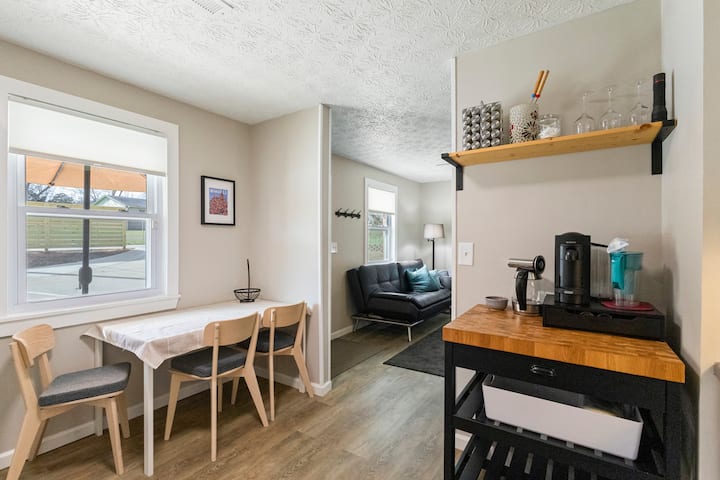 2 Bed Apartment Near Historic Newnan. - Newnan, GA