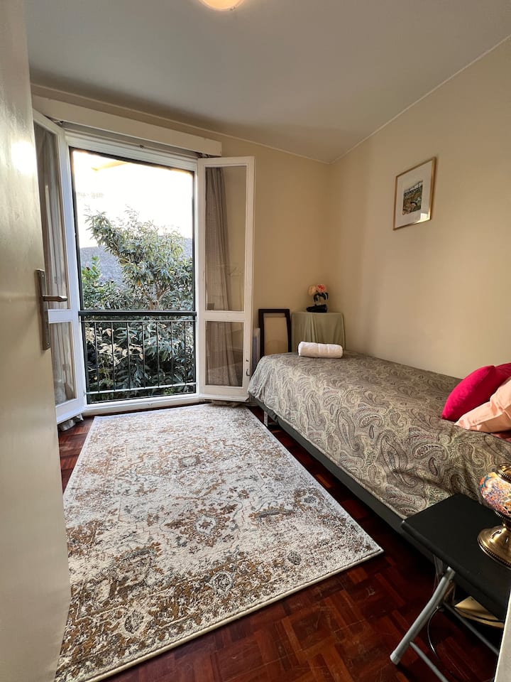 Single Bed (For Female Only) - Monte