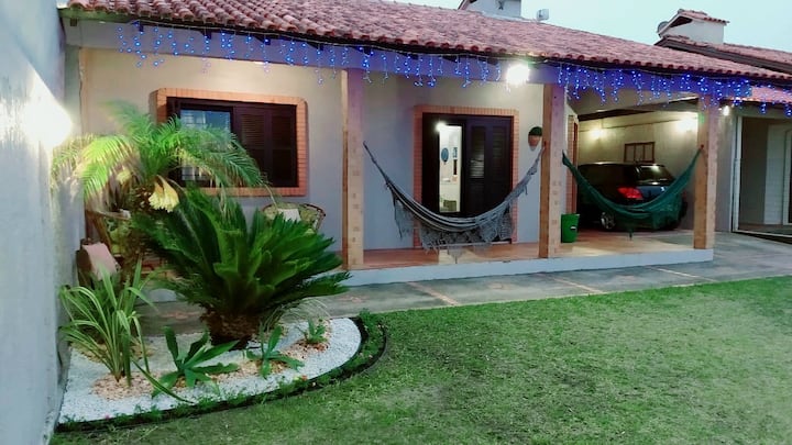 Casa Perfeita  Para Férias E Feriados "Tramandaí " - Tramandaí