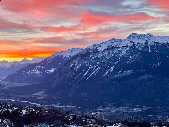 Luxury Brand New Apartment With Stunning Views - Crans-Montana