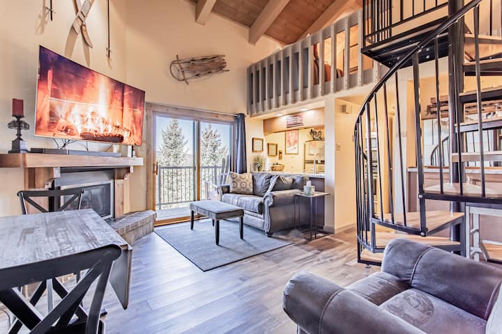 2br/loft @ The Rockies  Walk To Gondola! - Steamboat Springs, CO