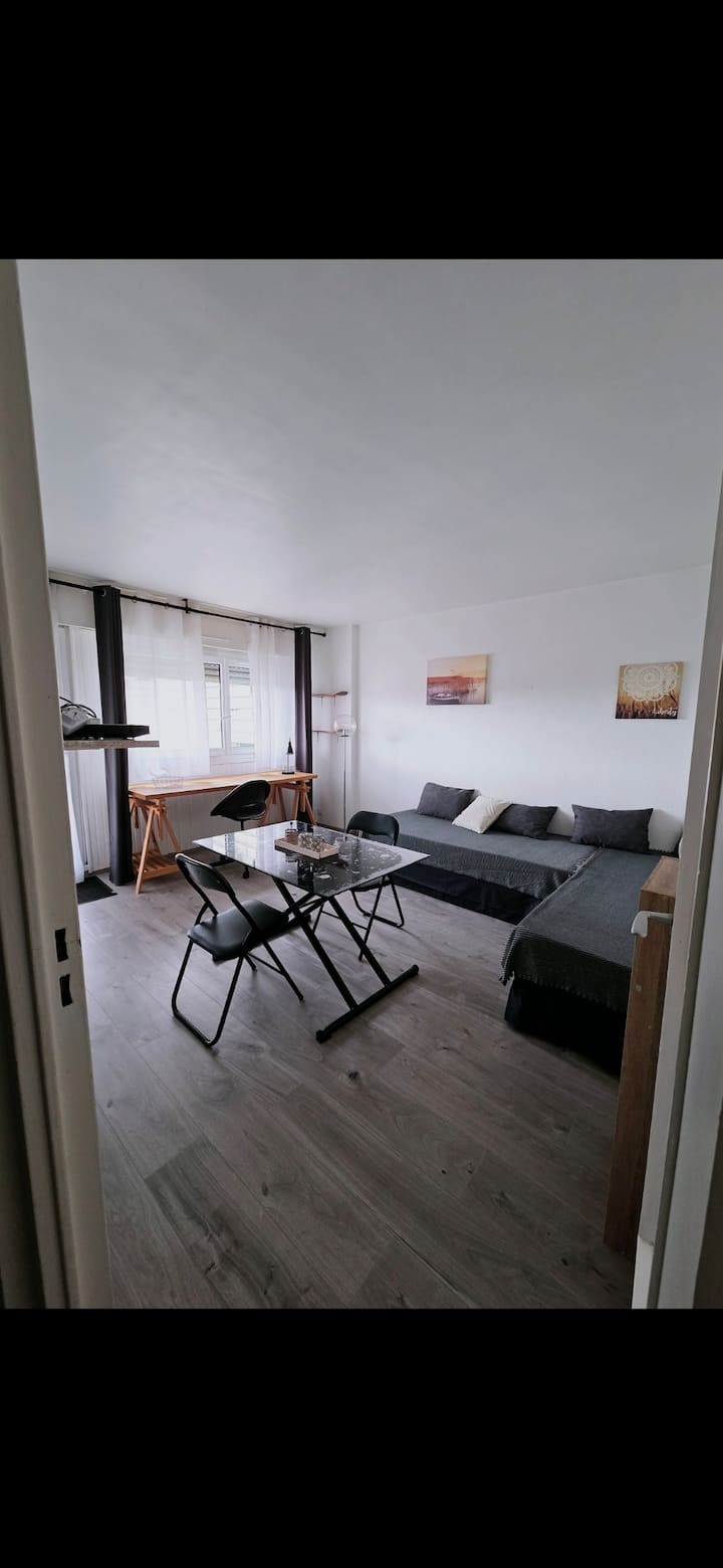 A 2 Pas Du Quartier St Charles - Biarritz