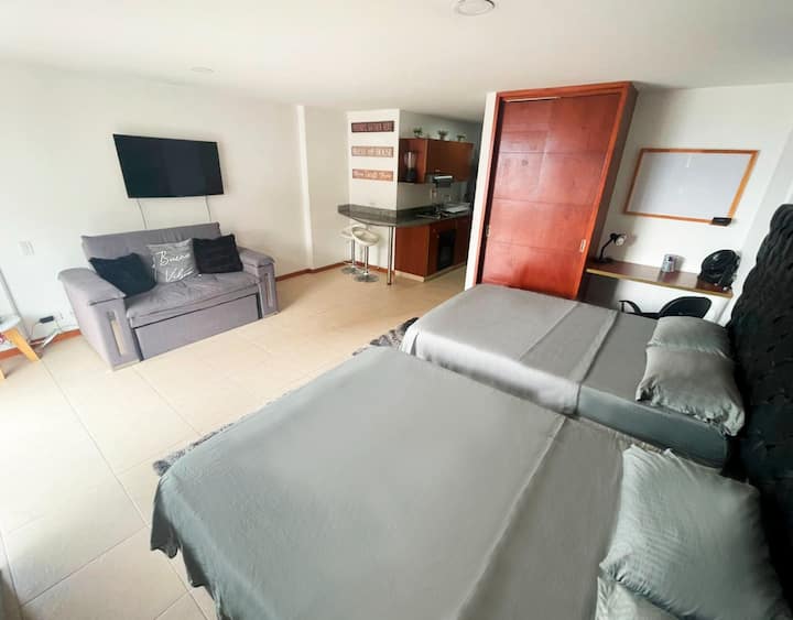 Poblado Apartasuite Loft , Hermosa Vista - Medellin, Antioquia, Colombia