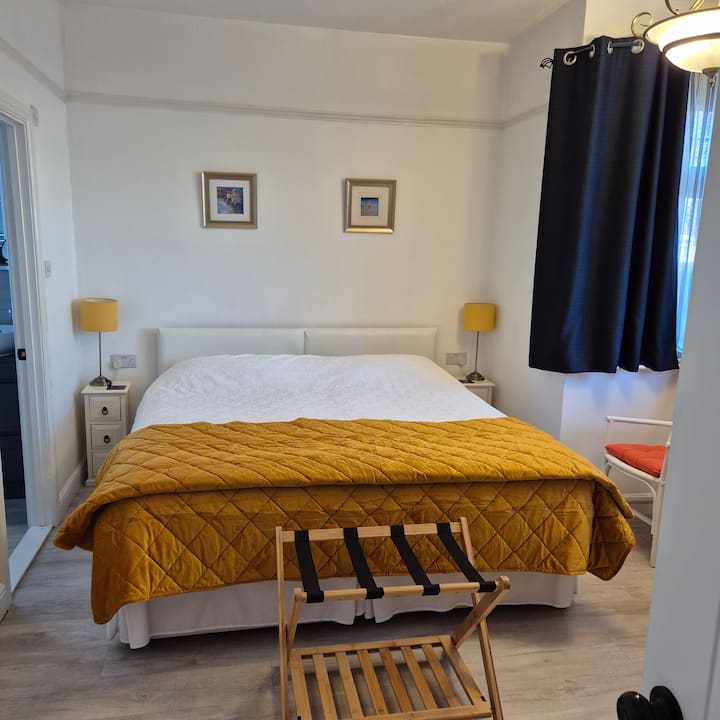 Seagull’s Rest
Close To The Beach, Dover & Tunnel - Dungeness