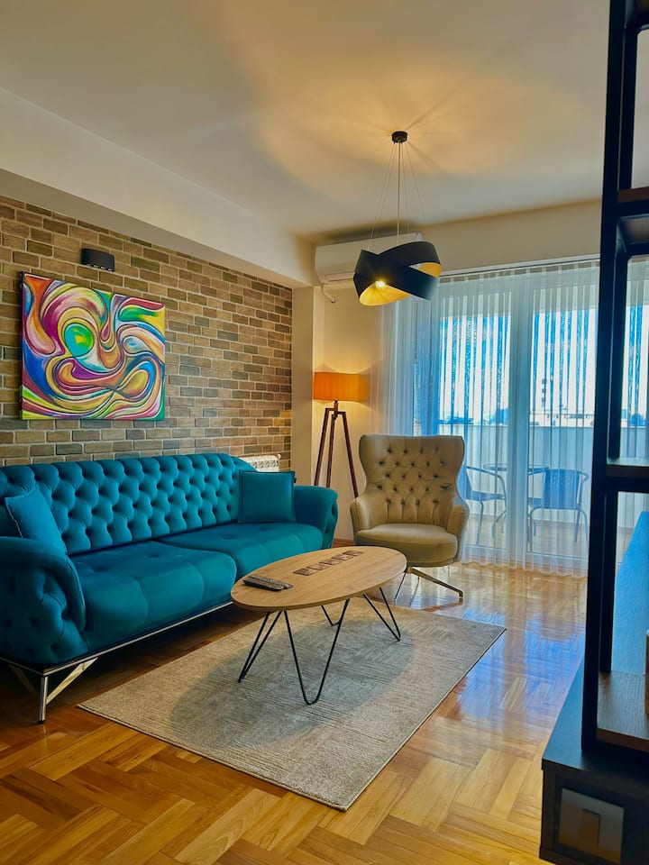 Skopje City Center Apt - Free Parking And Balcony - Skopje