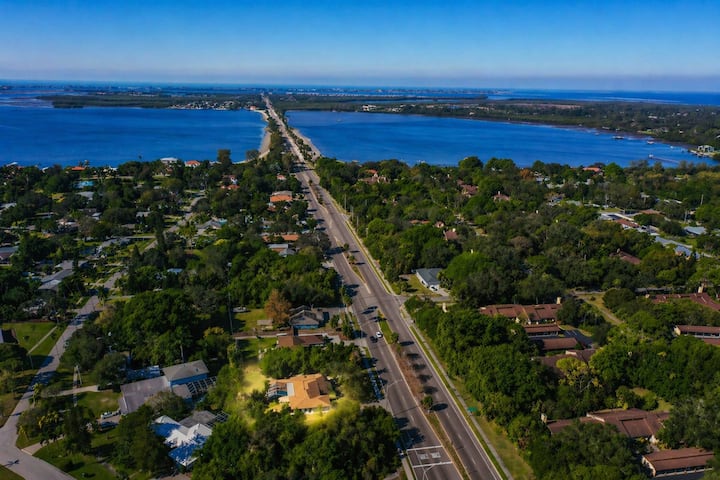 Private Pool Home- Near Beaches-room For Boat Or Jet Ski Parking - Bradenton, FL