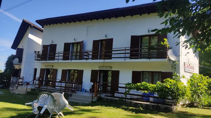 Duplex Compus  Living Bucătărie Baie 2 Dormitoare - Cârțișoara