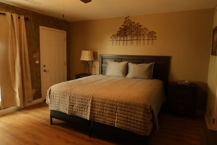 Navajo Suite #1 / Private Suite In Bed & Breakfast - Arizona