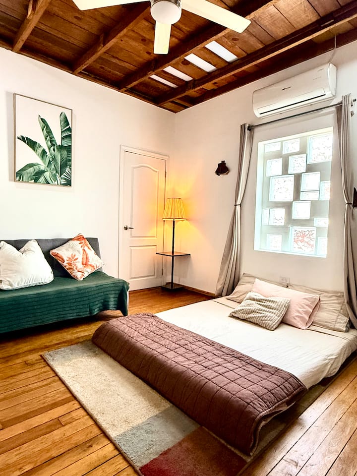 Habitacion • Balcón • Cochera • Cas Y Consulado - Nogales, AZ