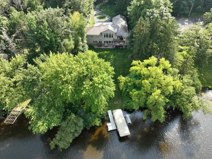 Peaceful Waterfront! Entire Lower Level Is Yours! - Stevens Point, WI