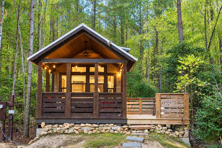 Firefly Nook | Tiny Home W/ Hot Tub - Mentone, AL