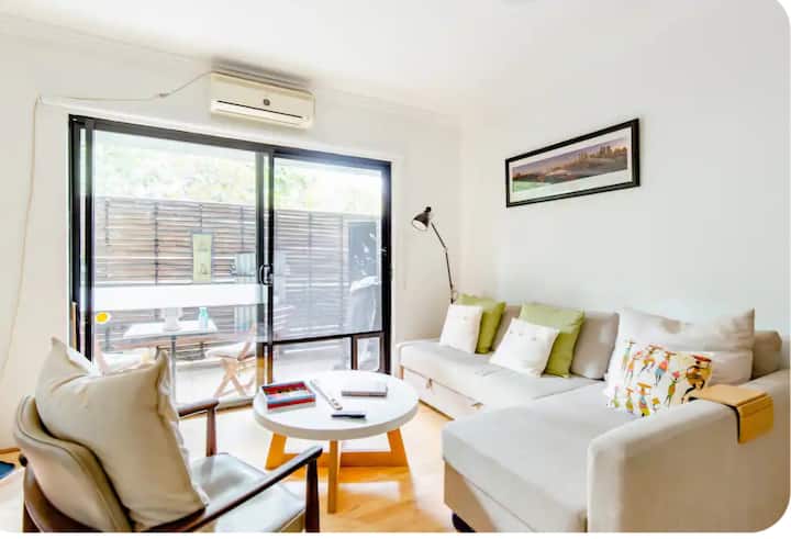 Central Inner City Sydney 2 Bed Apartment - Sydney