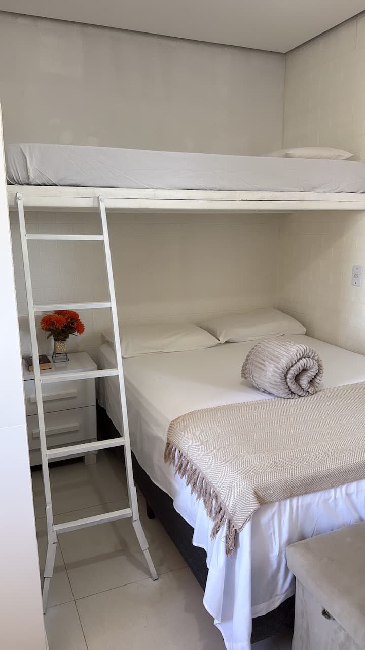 204 Kitnet Central C/ Linda Vista Janela Tv Smart - Montes Claros