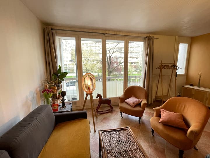 Joli Studio 35m2 Parking + Baignoire. 1 Mois Min. - La Plaine Saint-Denis