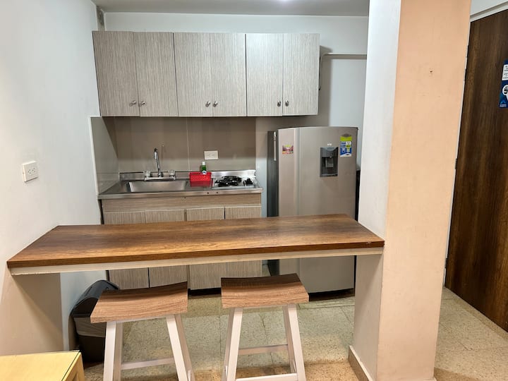 2 Hab Cool Y Central, A 5 Minutos De La 70 Y Metro - Medellín