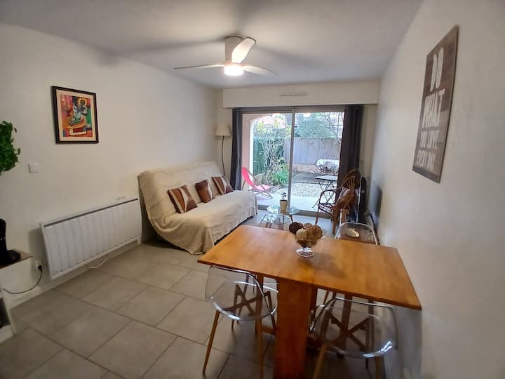 Petit Paradis 3mn Mer Parking Wifi Jardin 1chambre - Saint-Mandrier-sur-Mer