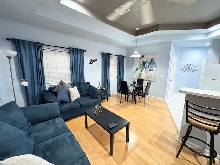 Golf/pga & Mets Luxury, Beautiful & Relaxing Apt A - Port St. Lucie, FL