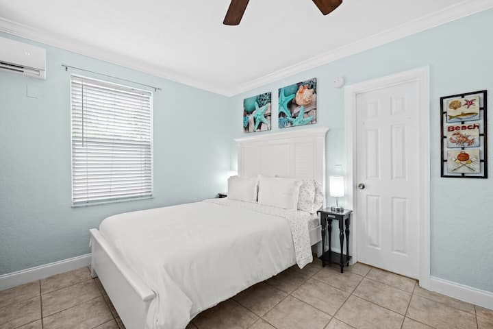 1 Downtown Delray Studio Villa W/courtyard - Delray Beach, FL