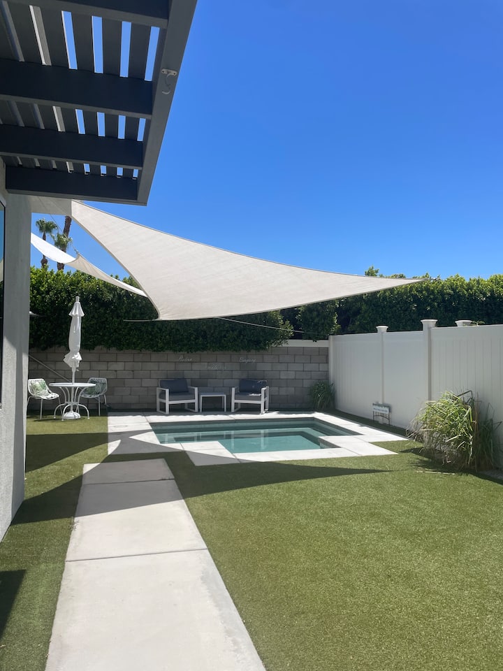 Guesthouse Modern Private Retreat - Palm Springs, CA