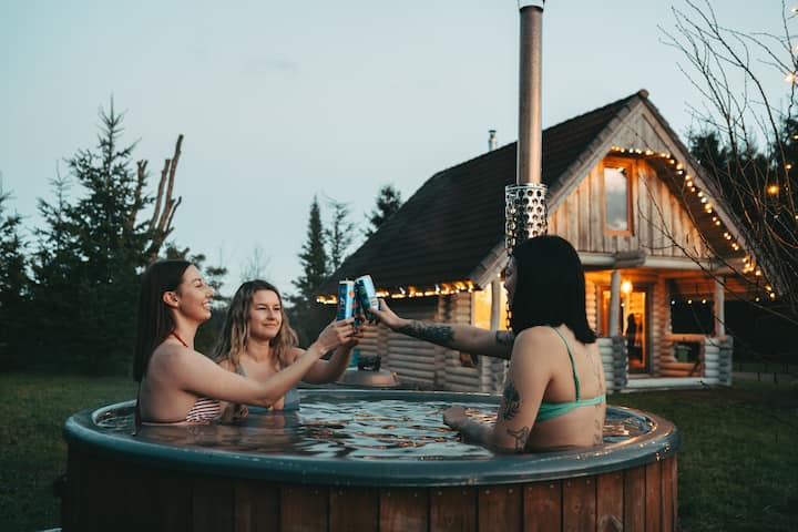 "Romantic Stay At Loghouse - Estonia