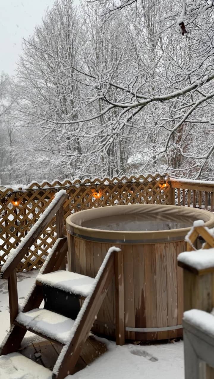 Blue House | Cedar Tub•bbq•fire Pit•stargazing - Bethel