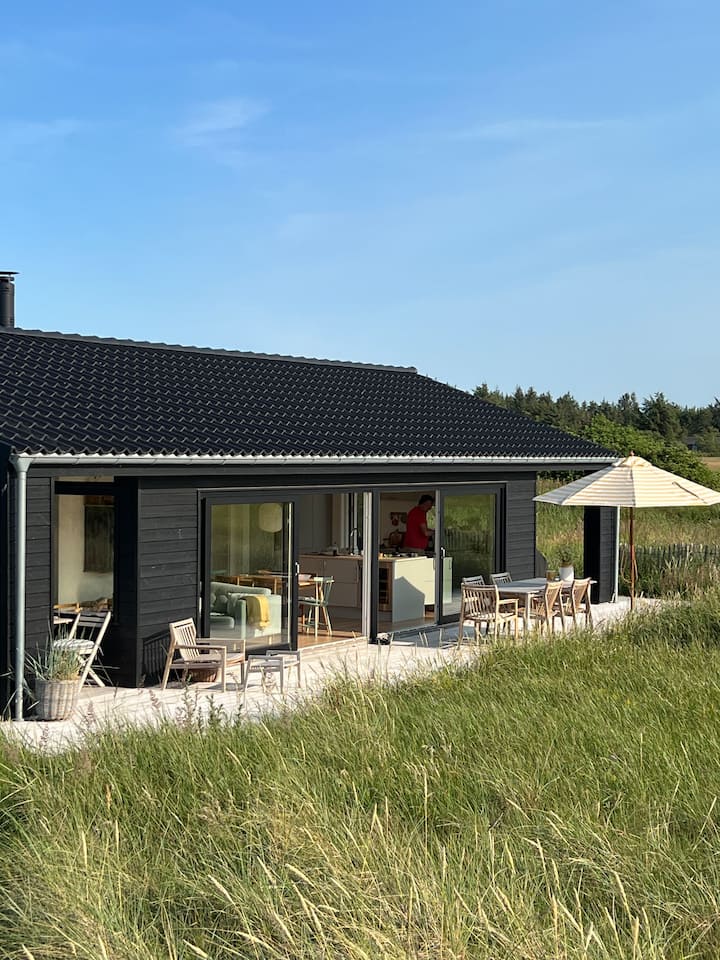 New Luxury Cottage/unique Light/close To The Sea - Denmark