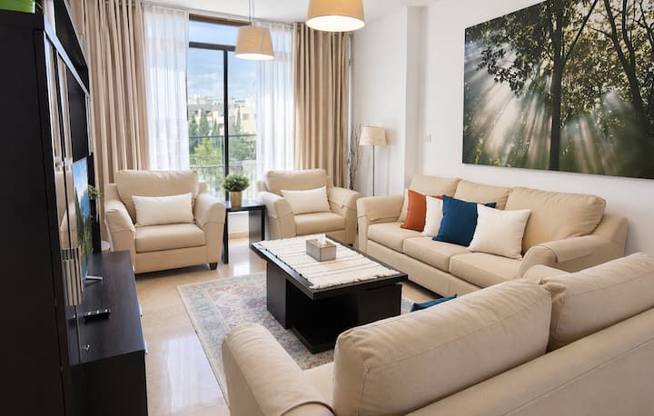 Modern Furnished Flat Near Us Embassy 👌 - Abdoun - Amman
