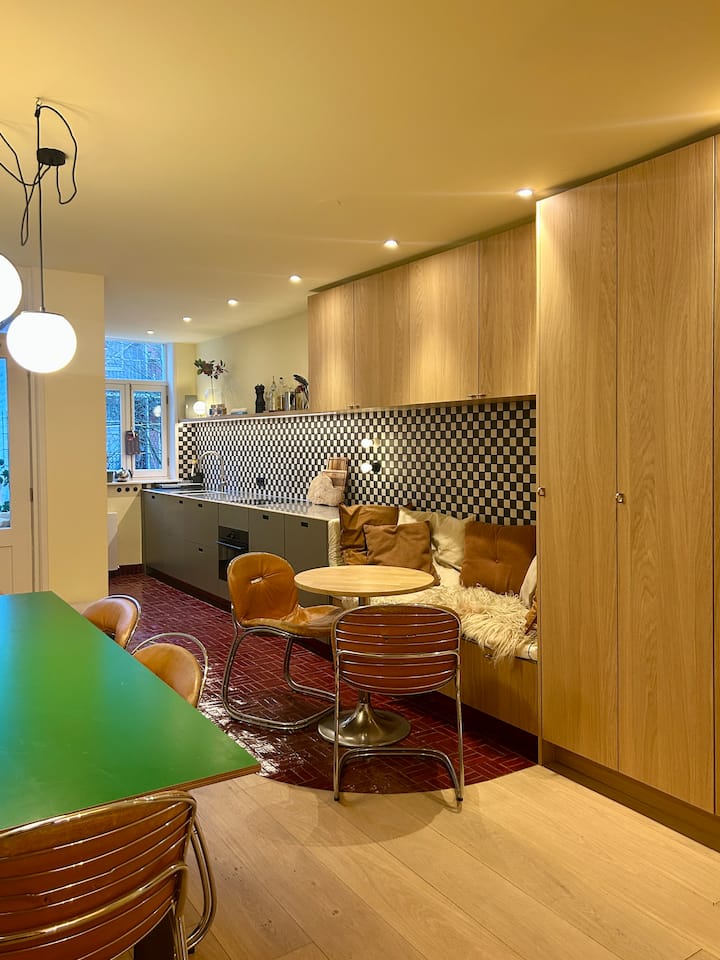 Stylish Apartment In Vibrant Oud-west With Terrace - Amszterdam