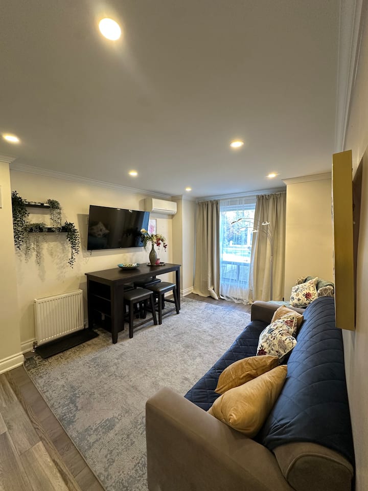 Znew 2 Bd High Park Steps To Subway, Gr8 Internet - Toronto