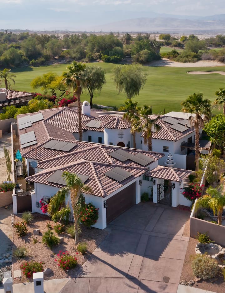 Golf Pool Front Oasis - Palm Desert, CA