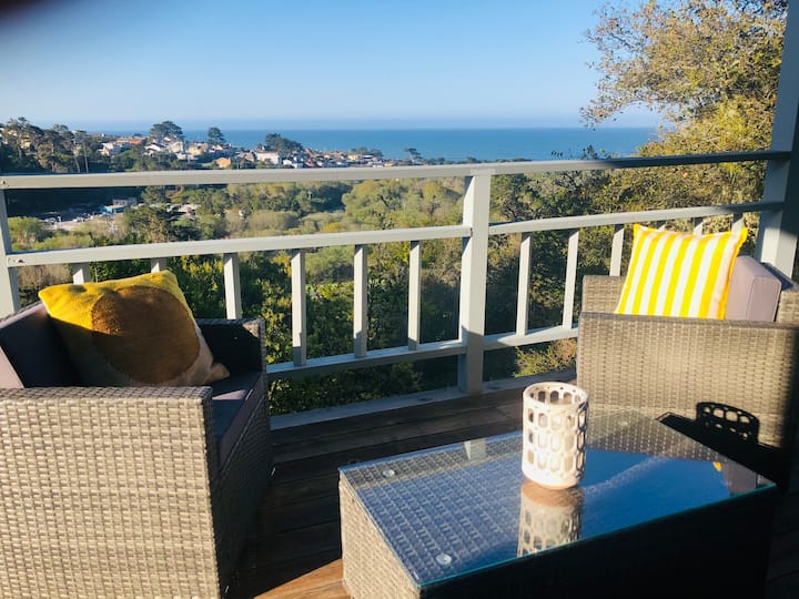 New: Modern Coastal Suite - Watch Waves From Bed! - Cambria, CA