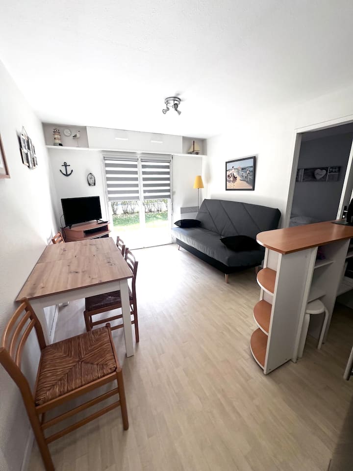 App T2 - Rez De Jardin - Accès Direct De La Plage - Plage de Cabourg