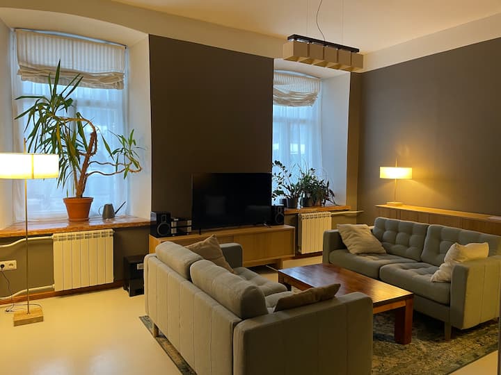 Old Town 3 Bedroom Apartment - Tallinn