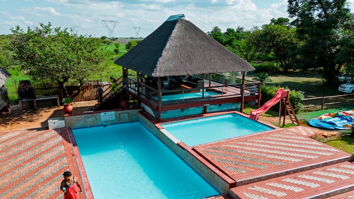 Falcon Lodge (S) - Bela-Bela