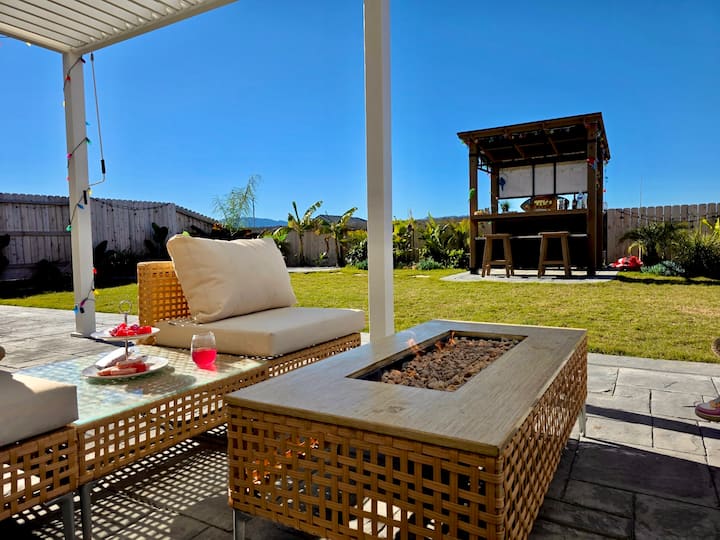 Beautiful Coastal-inspired Retreat - Hollister, CA